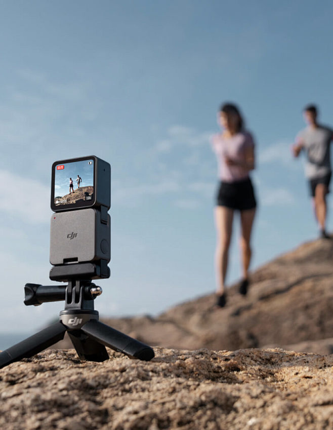 DJI Action 2 - 玩转全场 - DJI : DJI Action 2 是新一代磁吸运动相机，多种形态自由切换，既能手持或穿戴，也能 ...