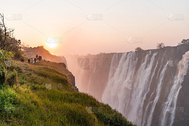 高潮期，碧空非洲，从赞比亚俯瞰维多利亚瀑布