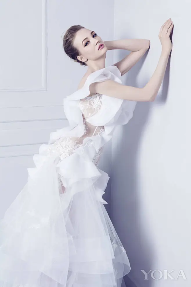 LANYU 2016高级礼服“玉兰花”系列护肤美妆美女微笑笑容模特医美女-花瓣网