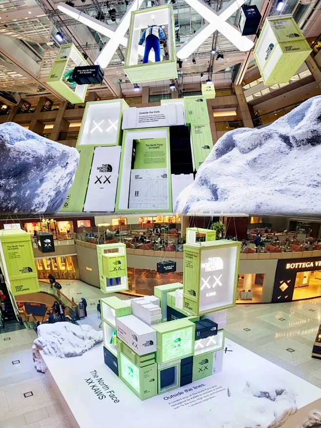 The North Face XX Kaws Pop-Up Store - 小红书-花瓣网