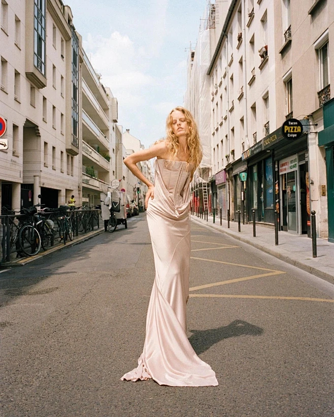Purple Fashion Magazine：Photography by Pierre-Ange Carlotti-花瓣网