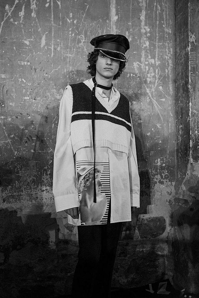 Raf Simons SS 17 Backstage by Virginia Arcaro