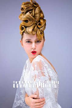 欧式晚宴发网盘发-花瓣网|陪你做生活的设计师 | .晚宴发型.欧美新娘造型.发网盘发