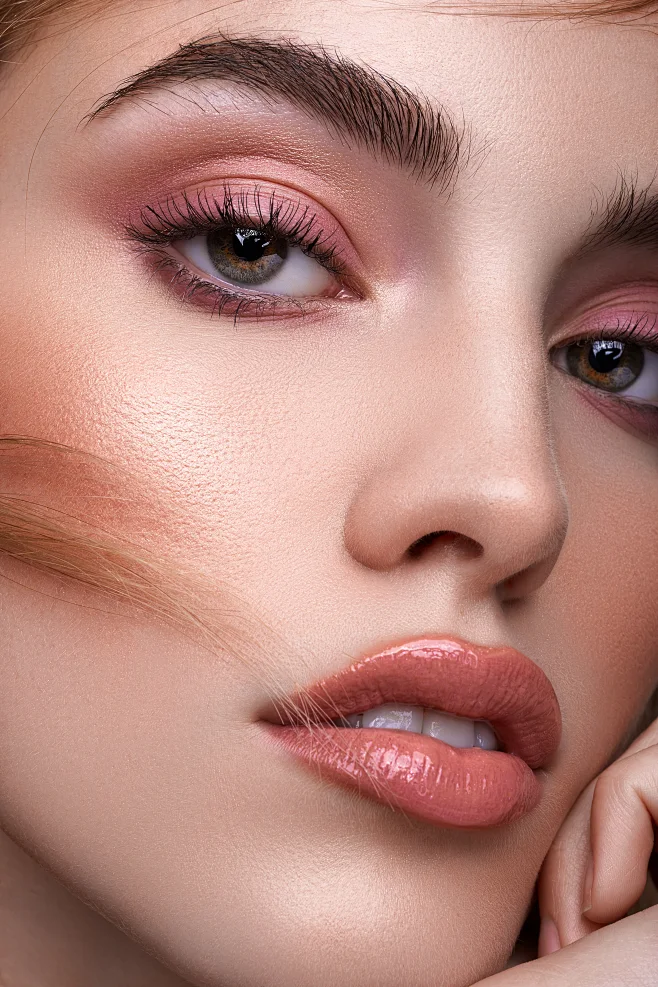 G L O W U P-完美人像修图摄影---酷图编号1304528-花瓣网