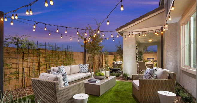Cottages Model Home Backyard-花瓣网