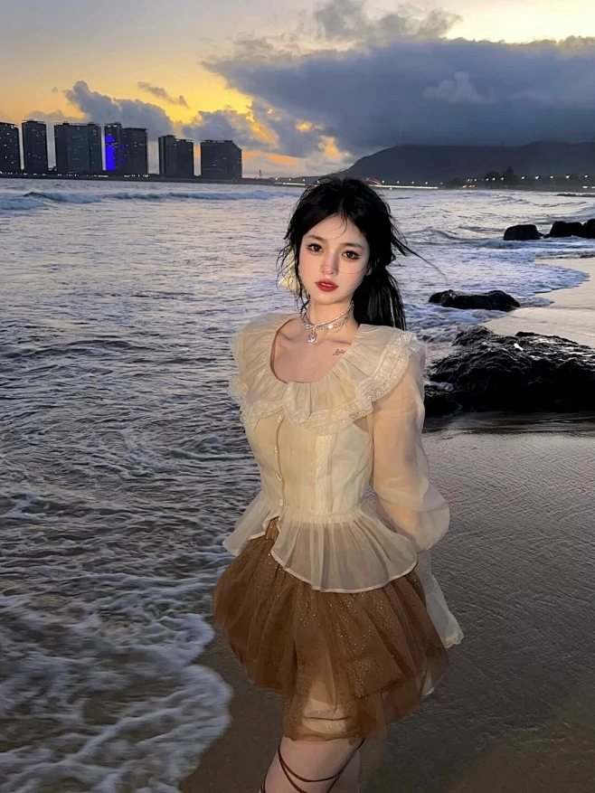 发光的少女1348_619 (191)-花瓣网