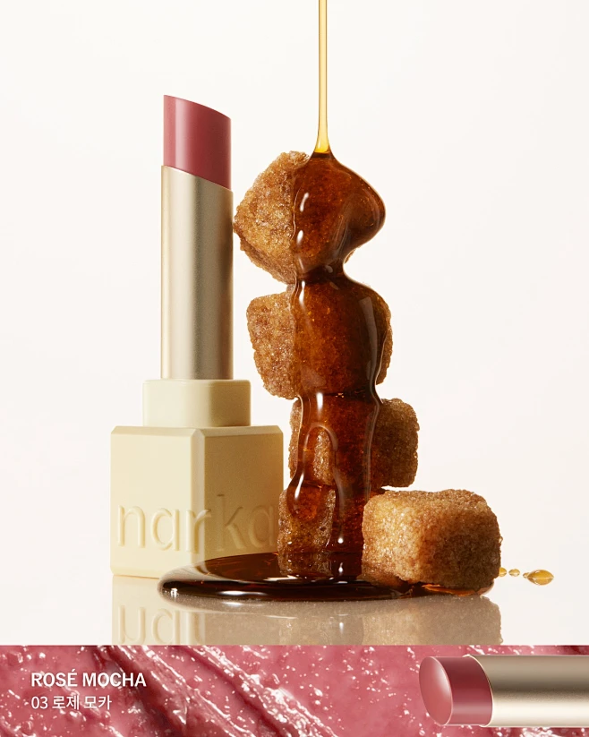 Photo by 나르카 on March 18, 2025. 可能是包含下列内容的图片：一人或多人、化妆、口红、化妆品和上面的文字是 ...