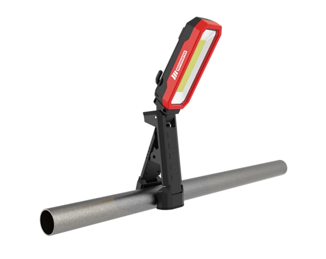 MotoMaster Clamping Handheld LED Work Light Front_Angled_Right-花瓣网