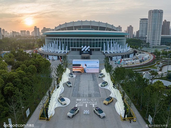 全程AI舱，智己LS7新车发布迎接智能化变革！