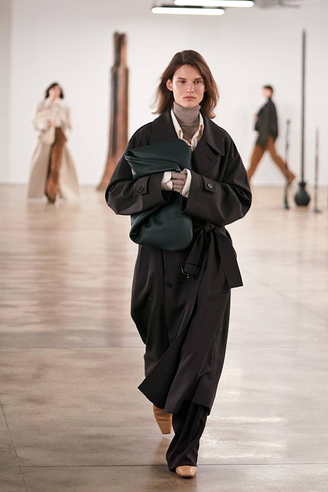 00004-The-Row-RTW-Fall-2020