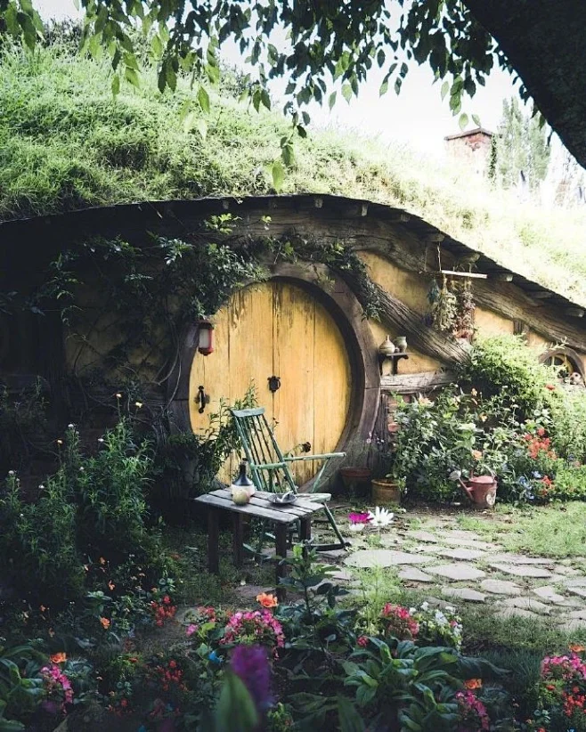 Cute Hobbiton 霍比特人的小屋 ins:shaun_jeffers -花瓣网