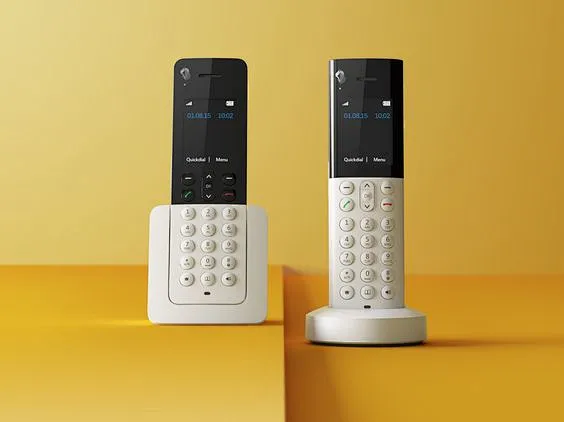 HD-Phone product design. Business development through vertical ...