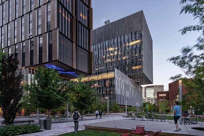 麻省理工学院（MIT）SoMa Site 3实验楼 / Perkins&Will : 高效建筑系统灵活应对未来功能变化