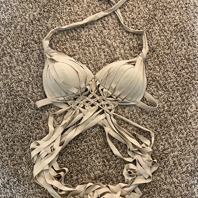Nwot Tan Fringe Bikini Top | Color: Tan | Size: S-花瓣网