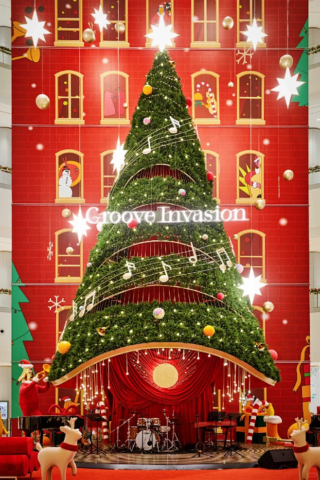 长沙IFS奏响圣诞音符图片_装置/美陈图片素材-花瓣网
