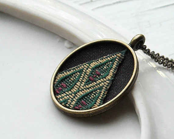 Cloak and Dagger Necklace - Dark Art Deco Jewelry, Arrow Triangle ...