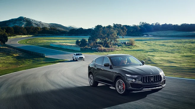 Three locations, three countries, one car: Maserati : Photoshooting ...