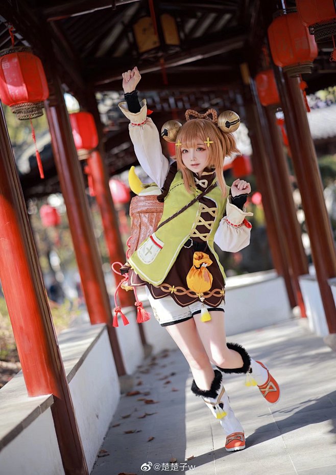 《原神》瑶瑶cos “可爱 像小团雀” 出镜：楚楚子w