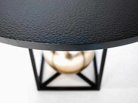 contrepoids_tables_maillet_lamp_pool_6b.jpg金属被敲击的质感-花瓣网