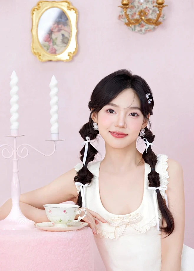 美瞳拍摄｜可爱到头掉_2_MALONE-花瓣网