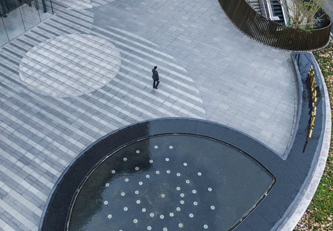 项目业主：华润 景观设计：IPD 澳洲艺普得 景观设计团队：Marius Brits、刘晓琦、张渊畯、李玉凤、李学森、严琳、崔文睿、韩蕙阳、程 ...