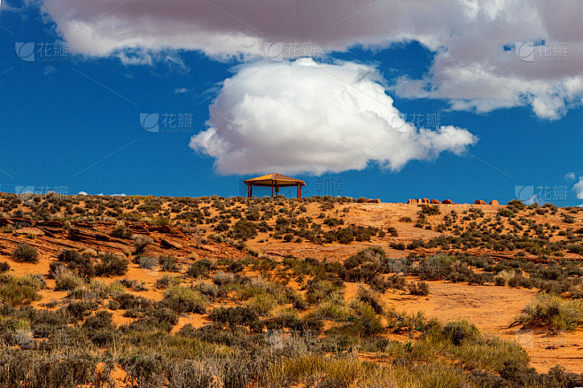 Cloud cap for the distant shelter int he desert