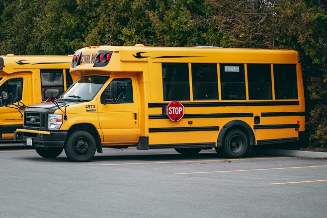 Photo by Tungsten Rising on Unsplash : School bus in Toronto ...