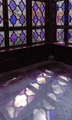 Outlander Set Design: The Wilmington Theatre Scene – Blacklanderz™-花瓣网