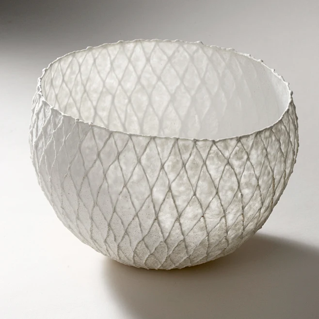 Fresco-Inspired Porcelain Bowls Formed From Balloons by Guy Van Leemput ...