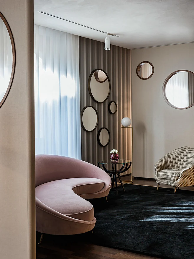 Kiton Donna-花瓣网