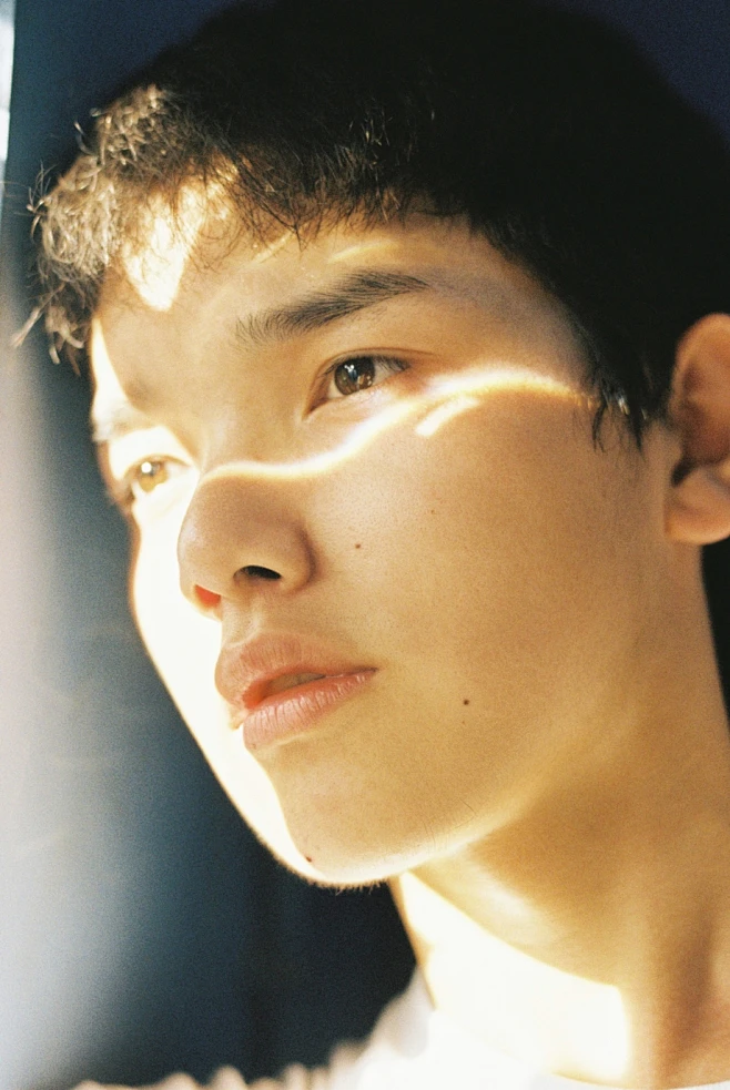 二十 - Cythina - CNU视觉联盟-花瓣网