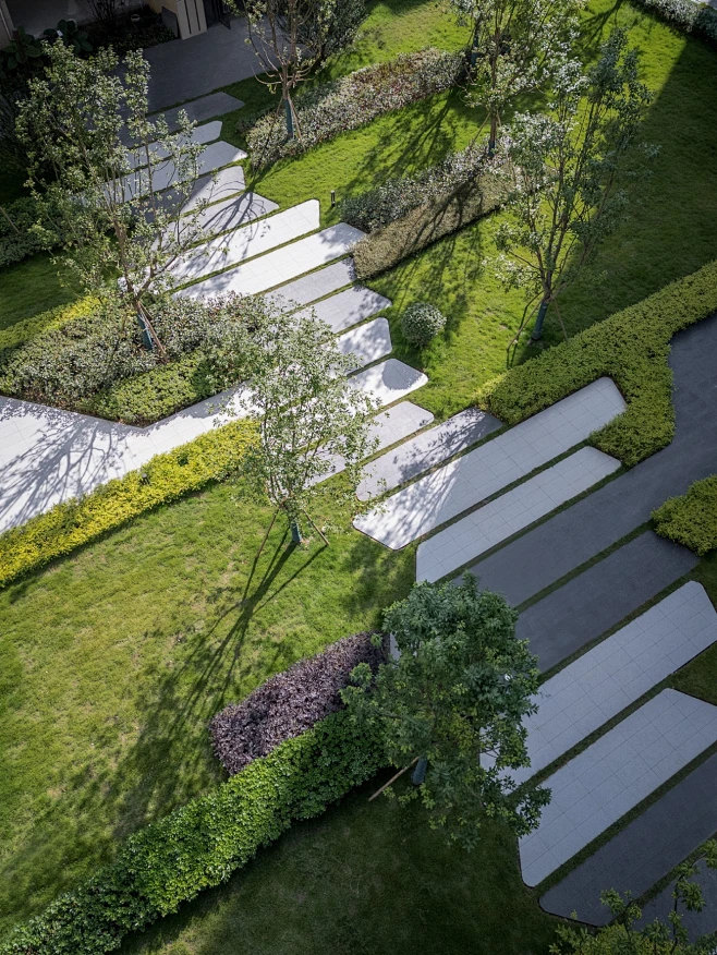 融创·新津翰林学府 - hhlloo图片_场地铺装篦子图片素材-花瓣网