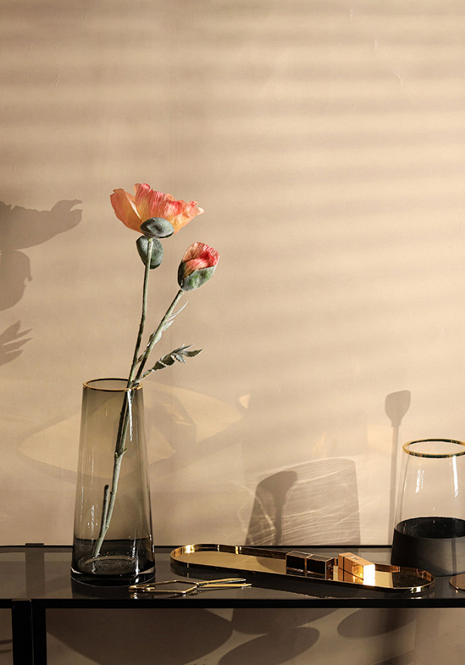 生活美学 。60000张优质采集：优秀排版参考 / 摄影美图 / 视觉大片提升审美。@Javen金