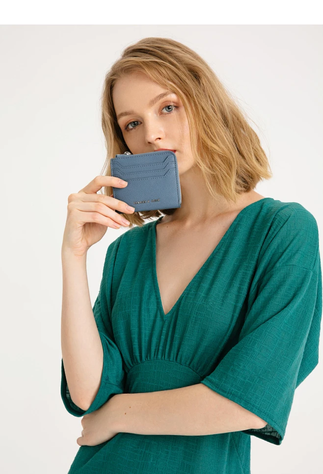 CHARLES＆KEITH2019秋新品CK6-30770417-1纯色简约拉链卡包钱包女-tmall.com天猫-花瓣网