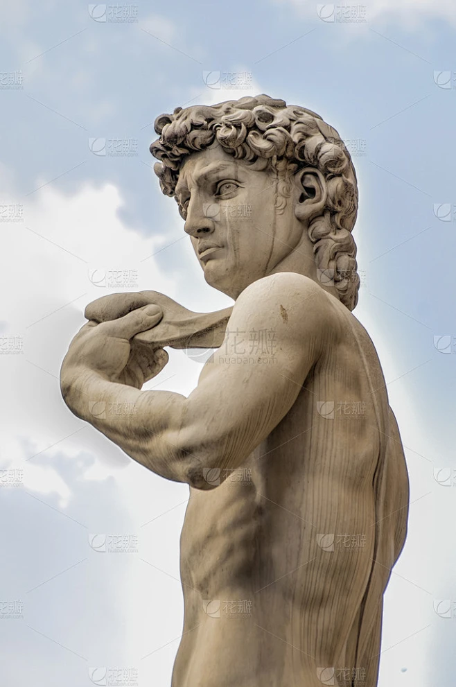 意大利佛罗伦萨的米开朗基罗大卫雕像-花瓣网