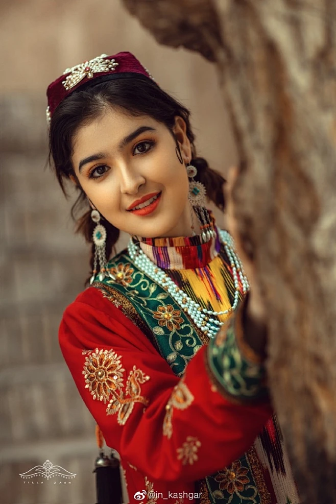 新疆各族服饰1 (76)-花瓣网