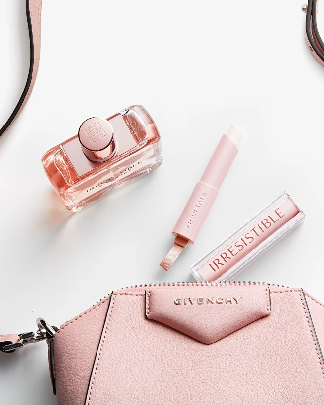 Advertising campaign commercial Fragrance givenchy LVMH parfum product ...