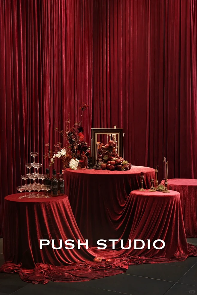 红色丝绒的灵感｜PUSH STUDIO - 小红书-花瓣网
