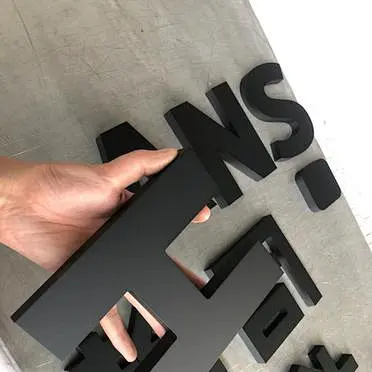 亚克力烤漆字 立体字 ...@双子iktalks的动态-花瓣网