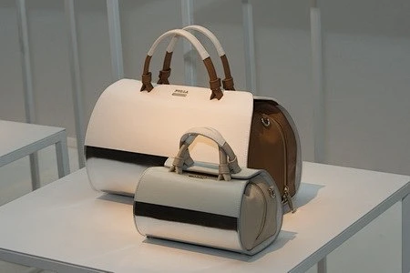 漫步云端的优雅 FURLA 2014春夏系列-时装周专栏-花瓣网