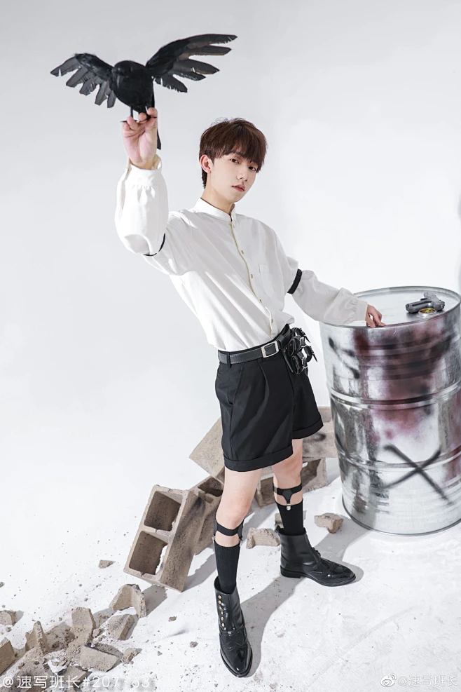 006dplNhly1hd32vyjofdj32dw3ku7wh.jpg (3092×4638)-花瓣网