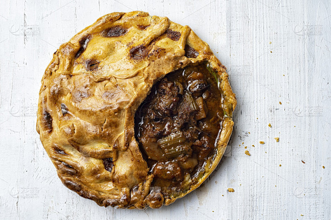 传统的英国牛肉派