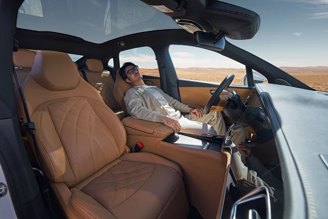 RISING AUTO R7 :: Behance-花瓣网